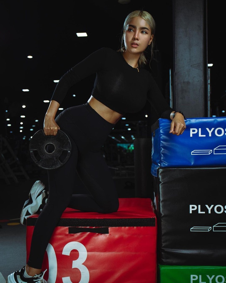 Picture of Yanisa Samohom