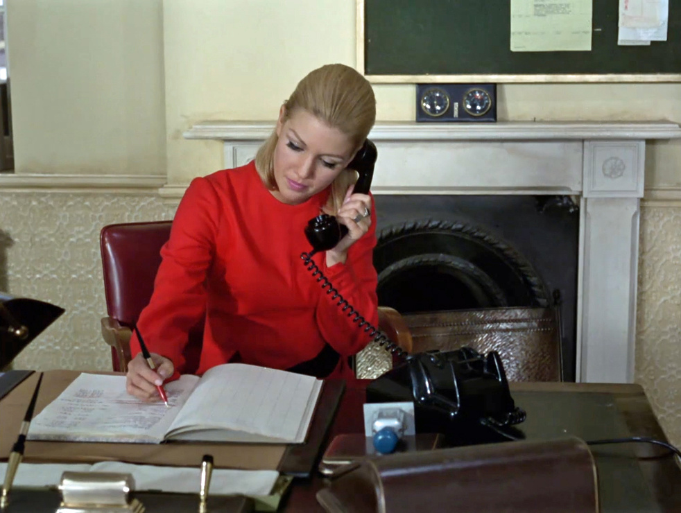 Picture of Annette Andre