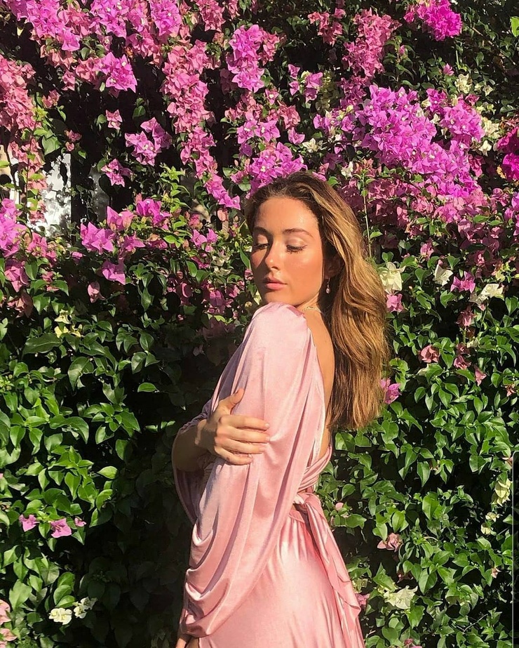 Image of Heloise Hut