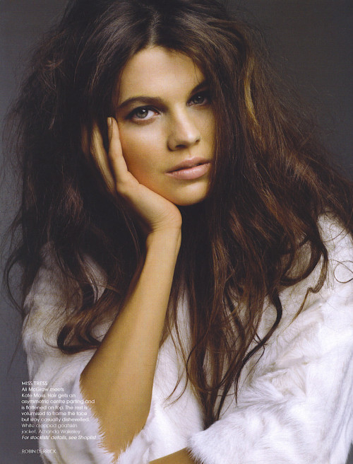 Picture of Alexandra Tomlinson