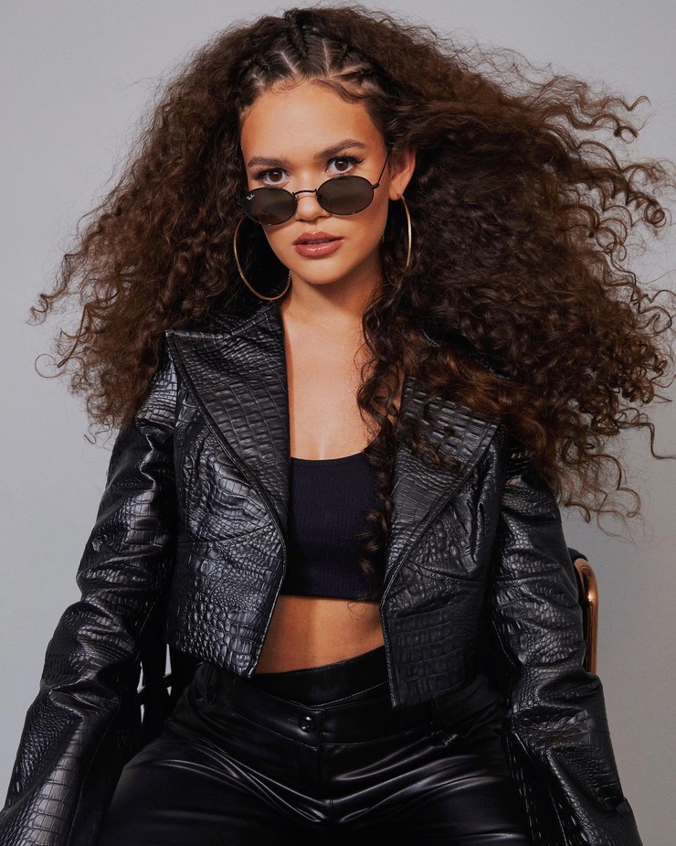 Picture of Madison Pettis
