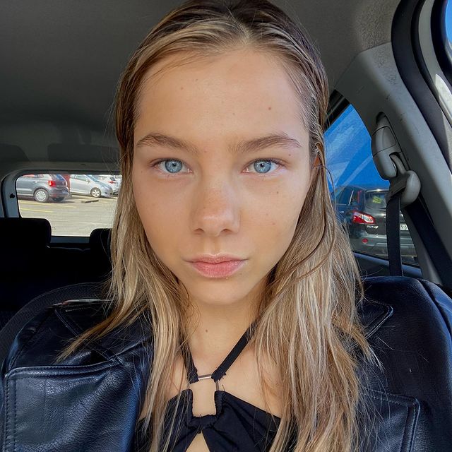Picture of Phoebe Combes