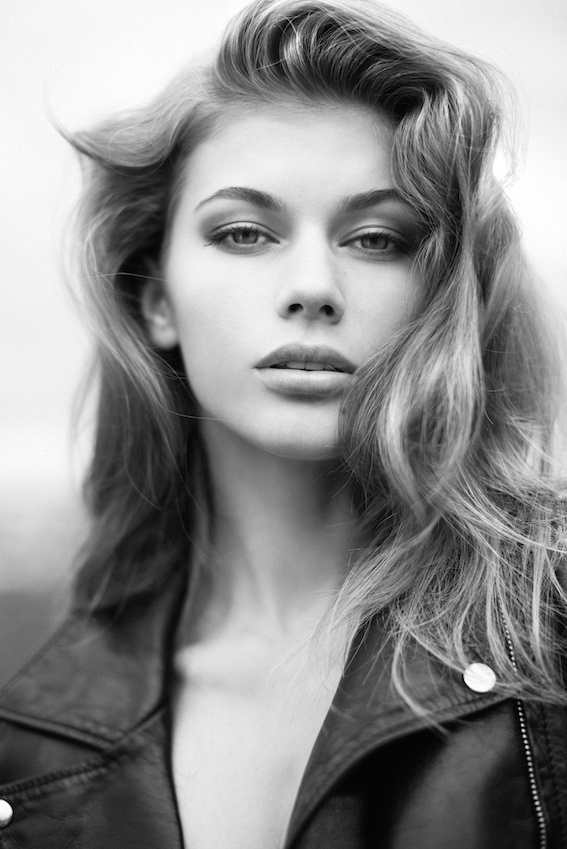 Picture of DORINA DARII