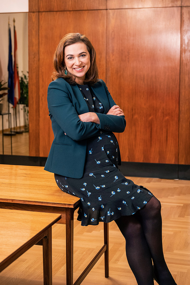 Picture of Alma Zadić