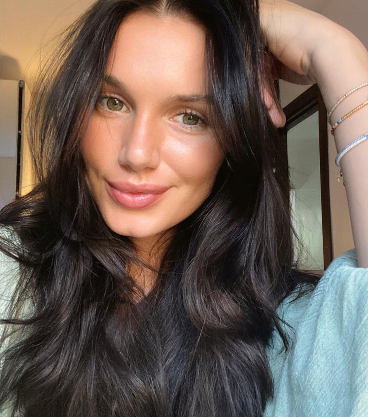 Picture of Hailey Outland