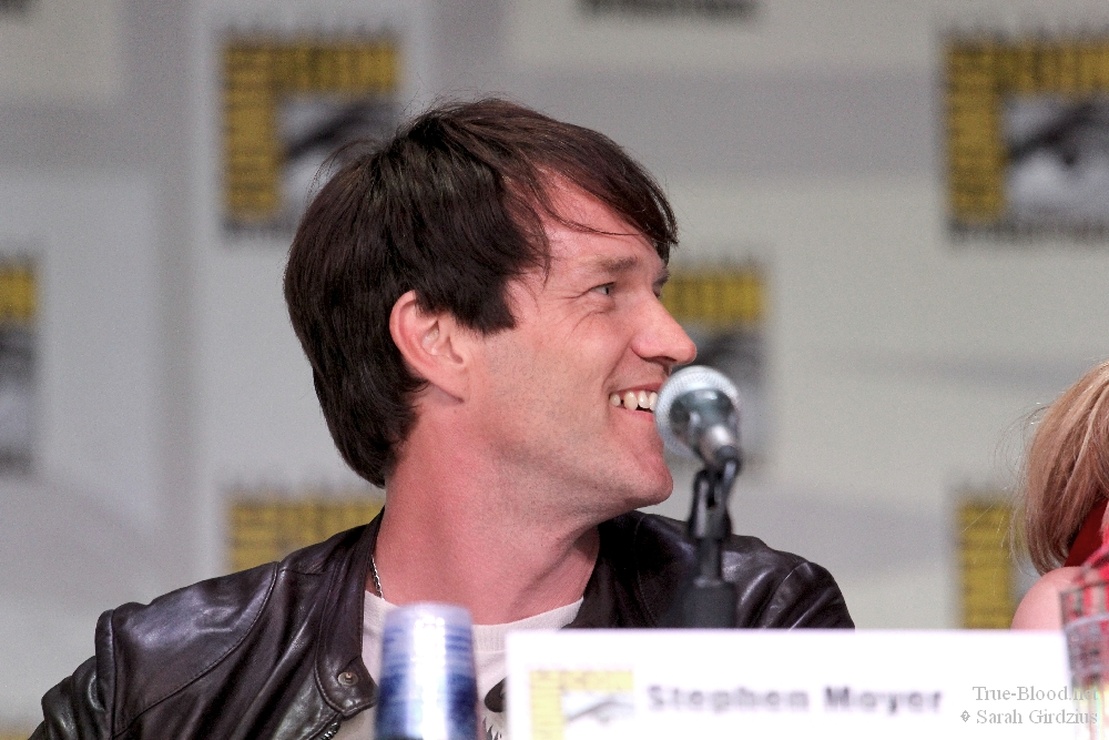 Picture of Stephen Moyer