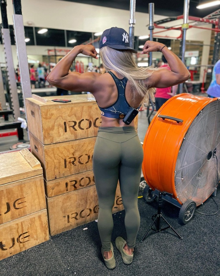 Qimmah Russo picture