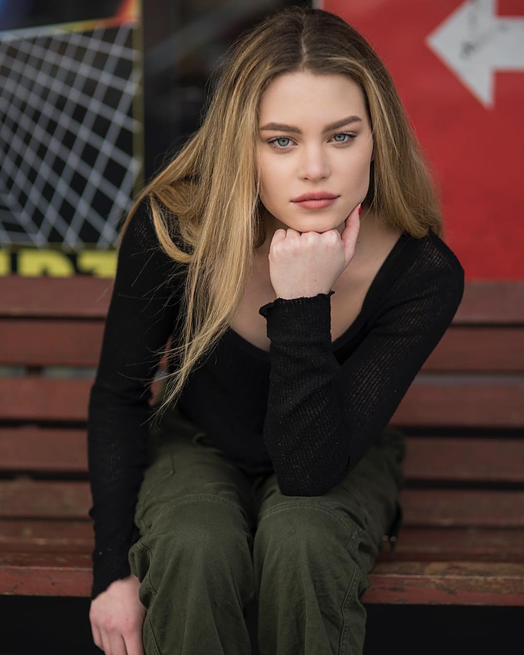 Picture of Elizabeth Hasbrouck