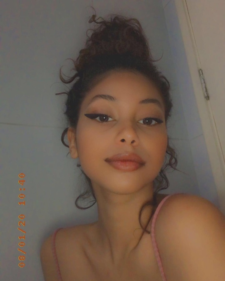 Picture of Laura Barros