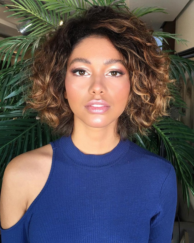 Laura Barros picture