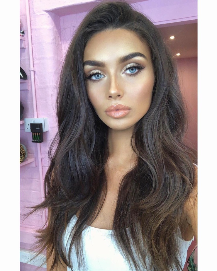 Michaela Ireland picture