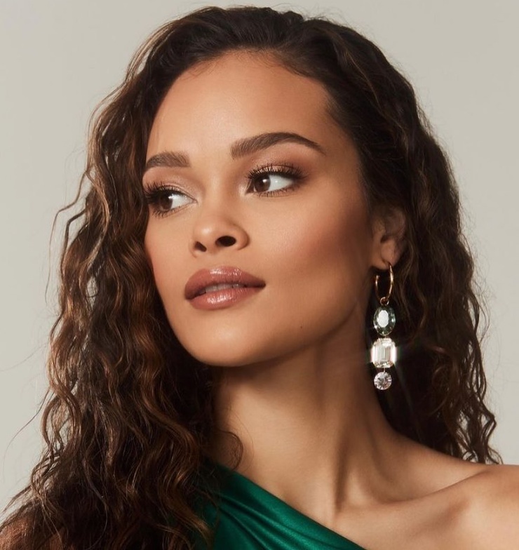 Picture of Evelyn Rain III