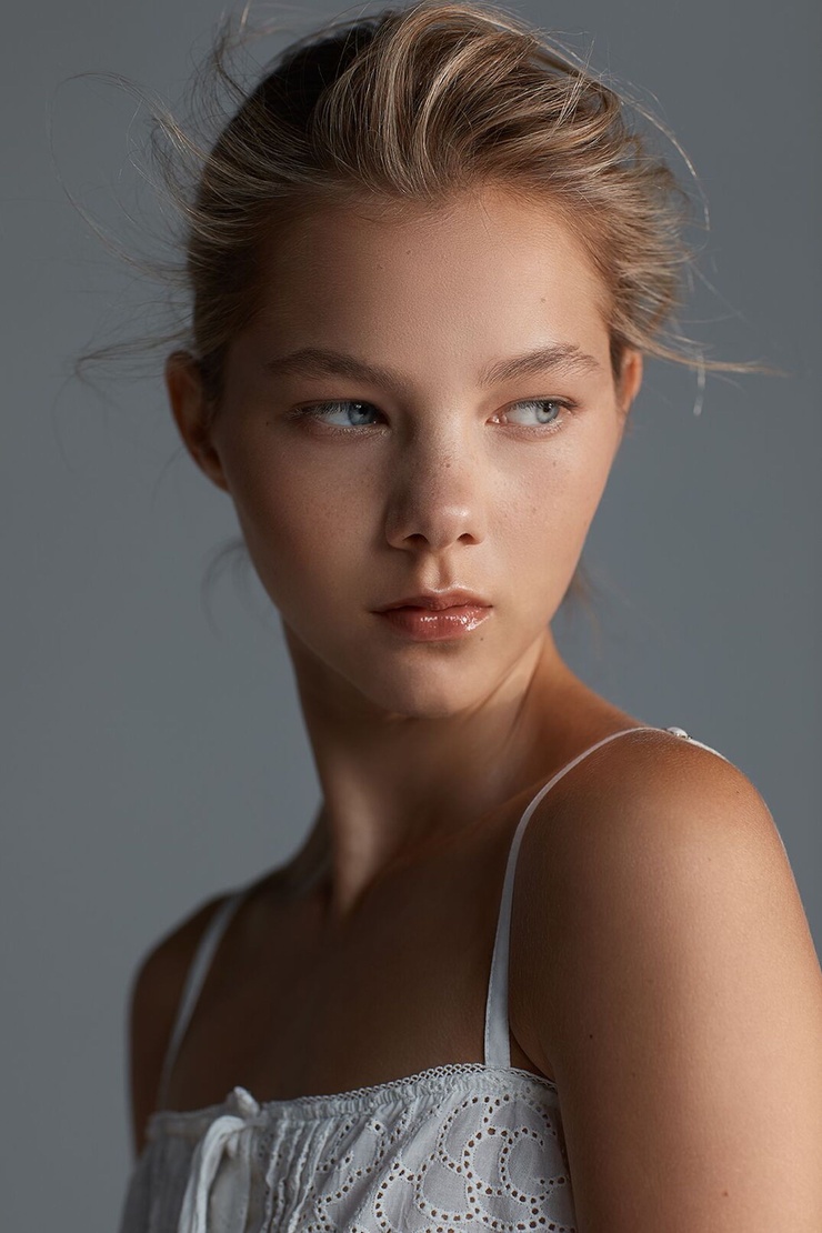 Picture of Phoebe Combes