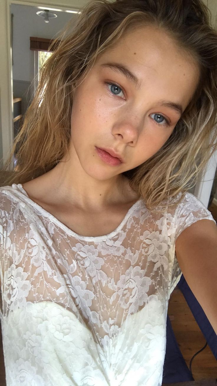 Phoebe Combes Image