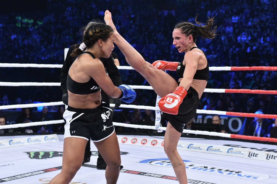 Gloria Peritore image