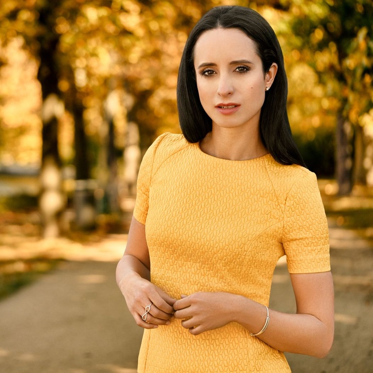 Stephanie Stumph image