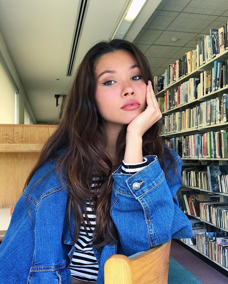 Picture of RAQUEL MILLER