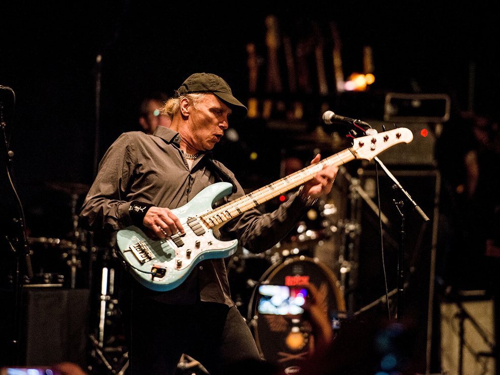 Picture of Billy Sheehan