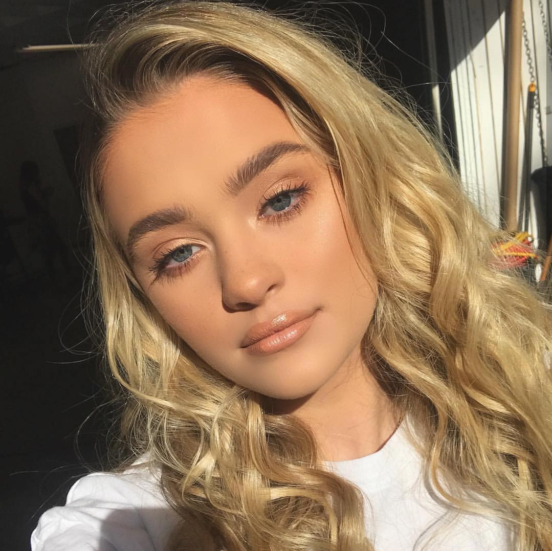 Picture of Lizzy Greene