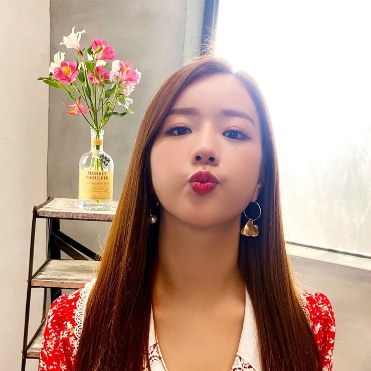 Yoon Bomi image