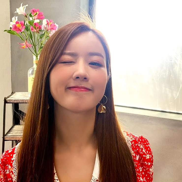 Picture of Yoon Bomi