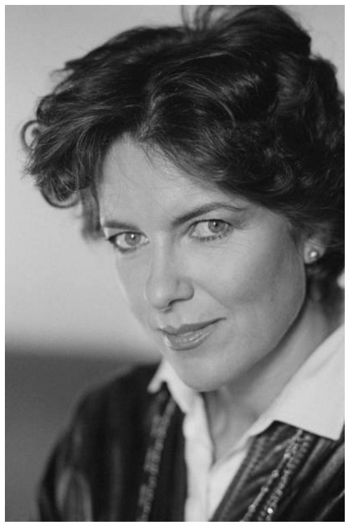 Picture of Hilary Tindall
