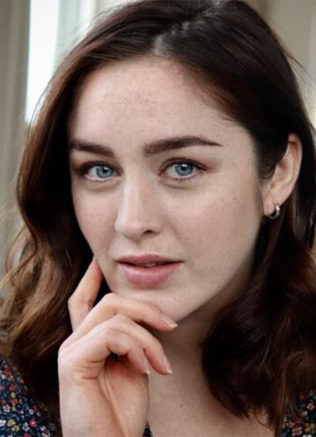 Picture of Danielle Galligan