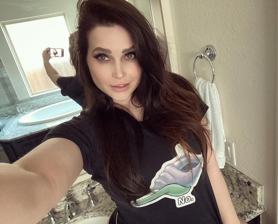 Picture of Niece Waidhofer