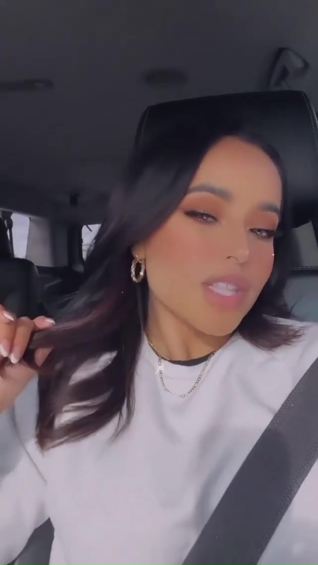 Picture of Becky G.