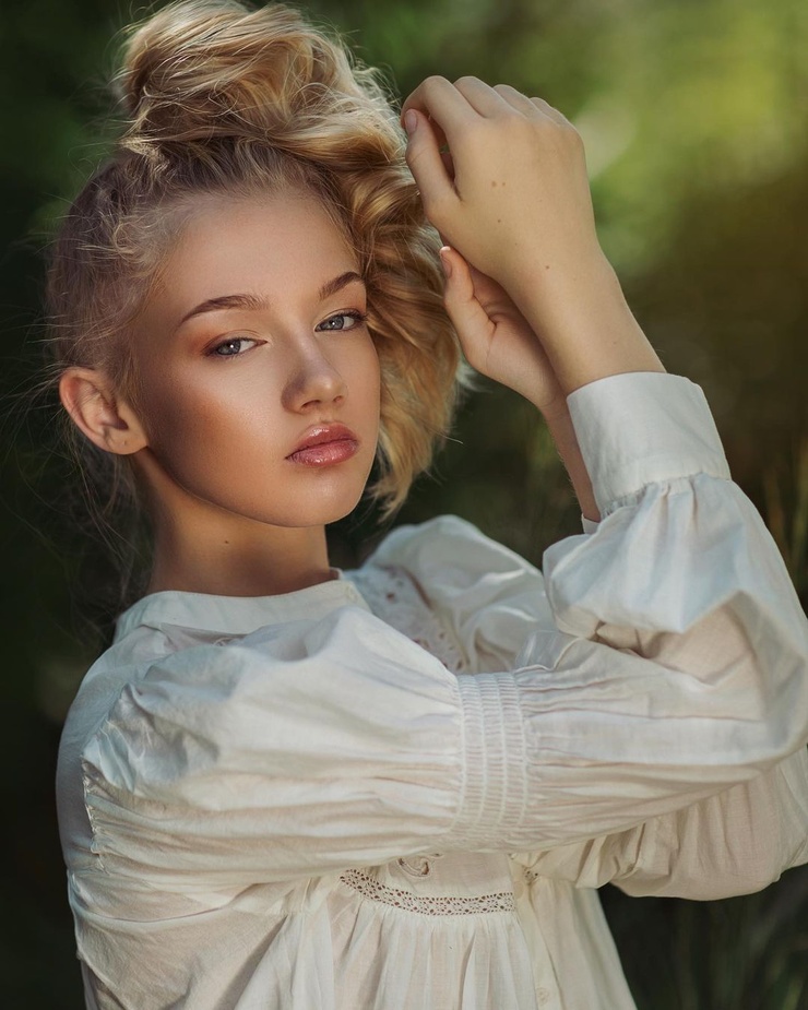 Image of Sarah Abbott