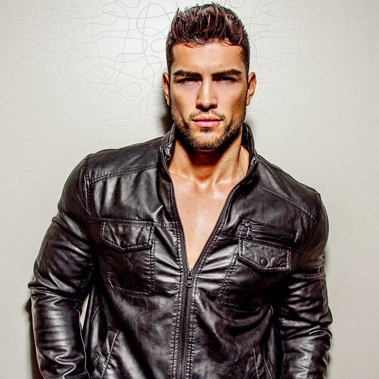 Picture of Mario Rodriguez