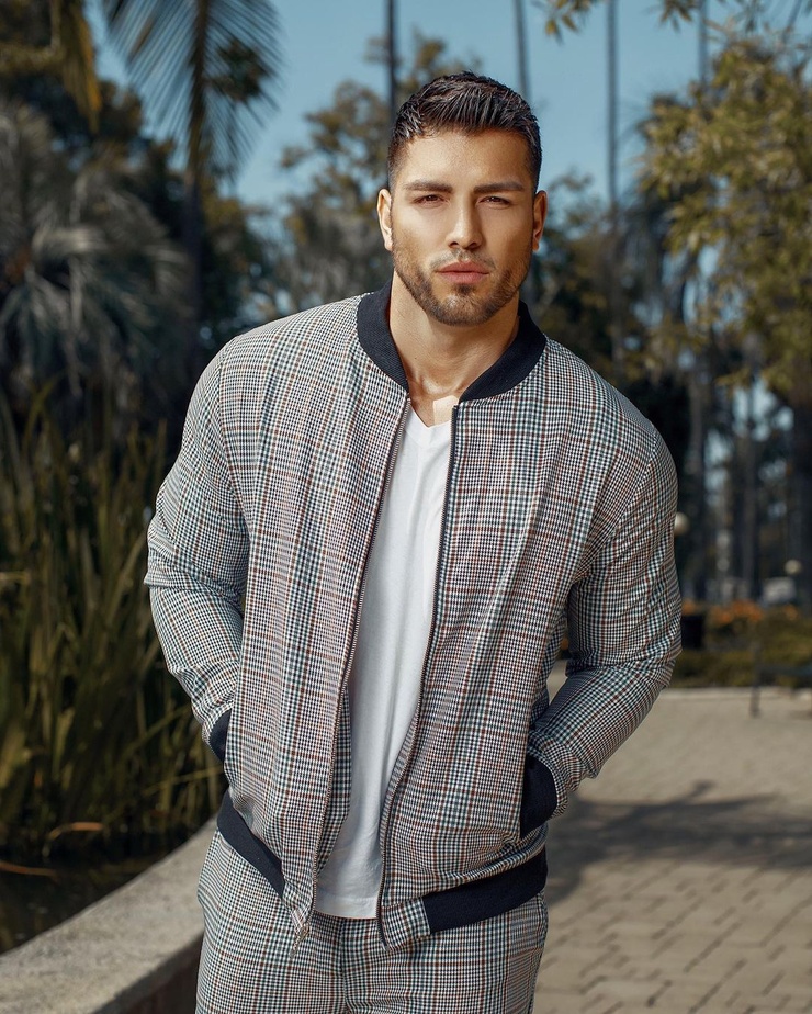 Picture of Mario Rodriguez