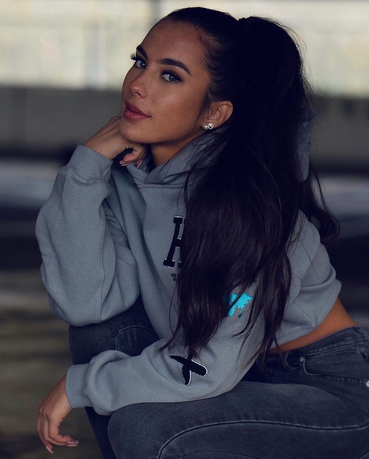 Carlotta Bnk picture