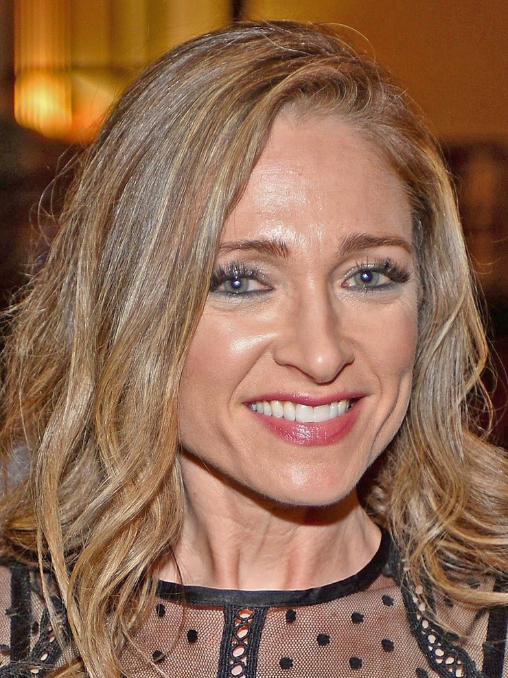 Picture of Julie Nathanson