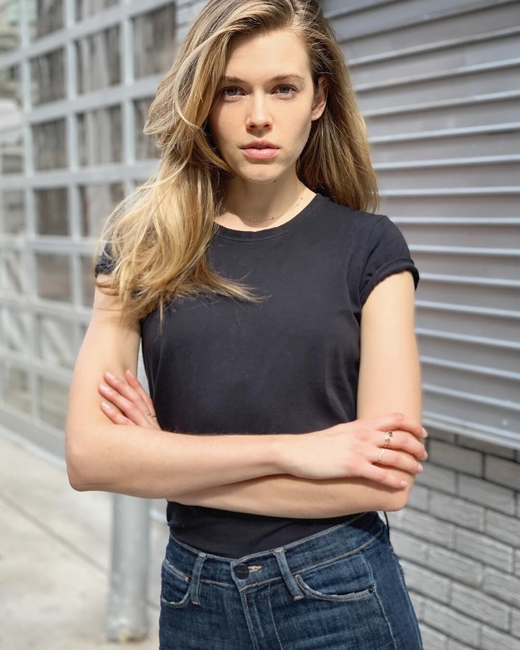 Picture of Victoria Lee