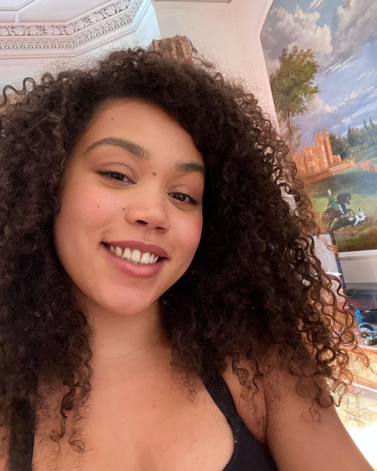 Picture of Ruby Barker