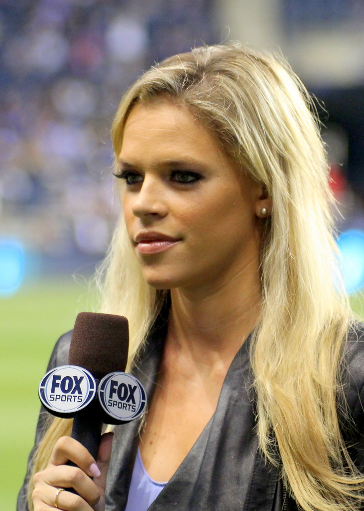 Julie Stewart Binks image