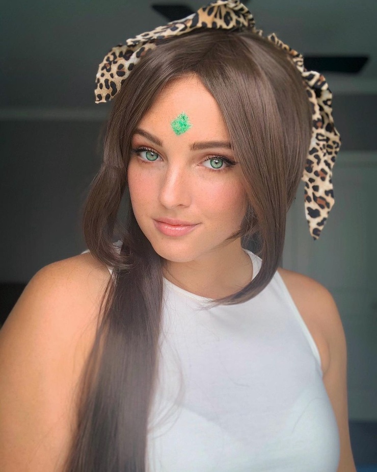 Image of Michaela Lee