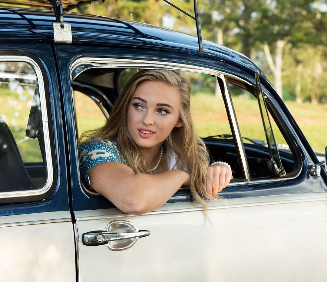 Picture of Michaela Lee