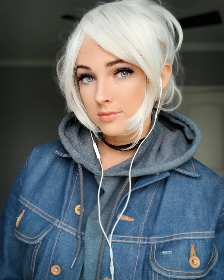 Picture of Michaela Lee