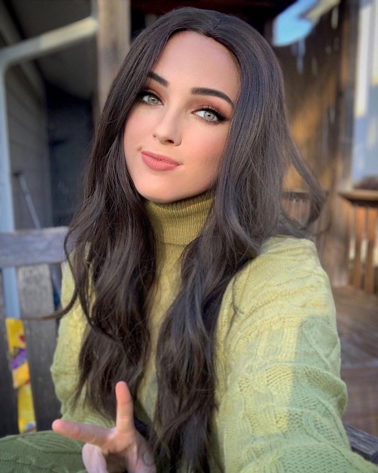 Picture of Michaela Lee