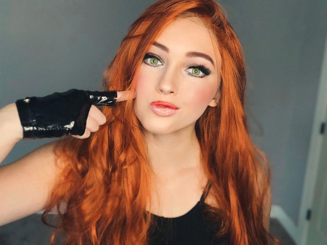 Picture of Michaela Lee