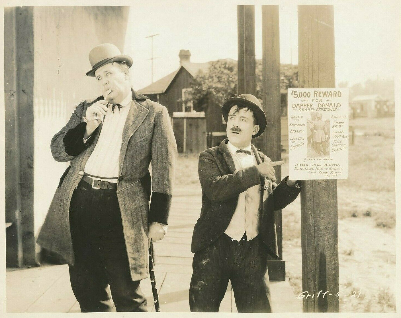 Joe Roberts, Bobby Dunn