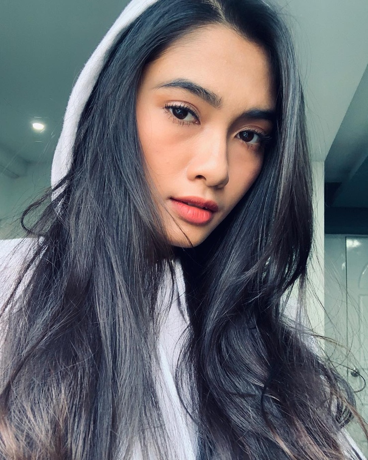 Image of Thuzar Wint Lwin