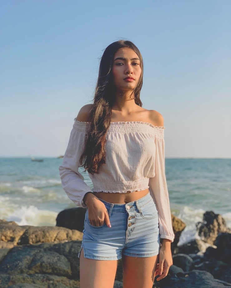 Picture of Thuzar Wint Lwin