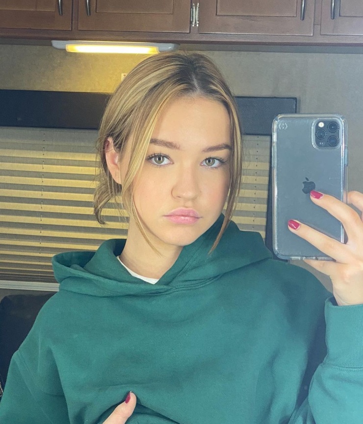 Picture of Sadie Stanley