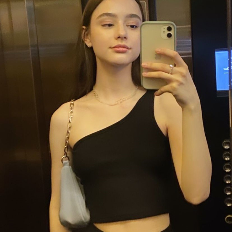 Picture of Dasha Taran (II)