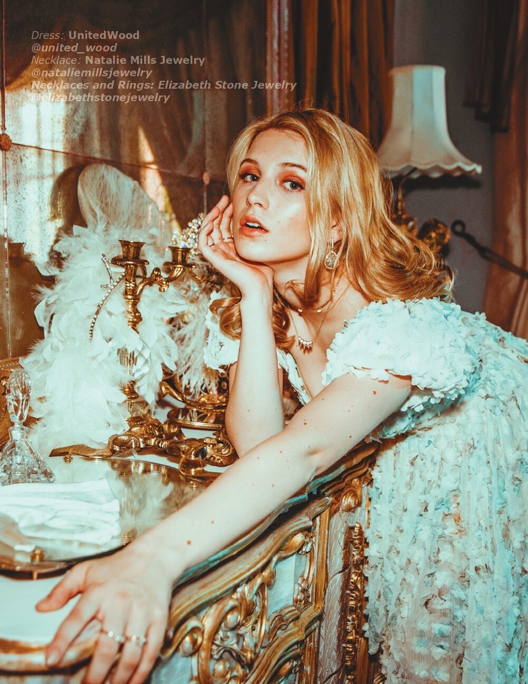 Picture of Madison Thompson