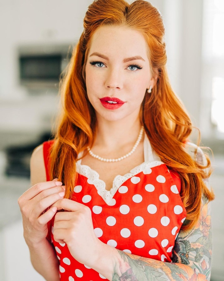 Ashley Maynard picture