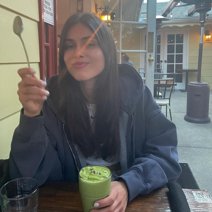 Image of Vika Bronova